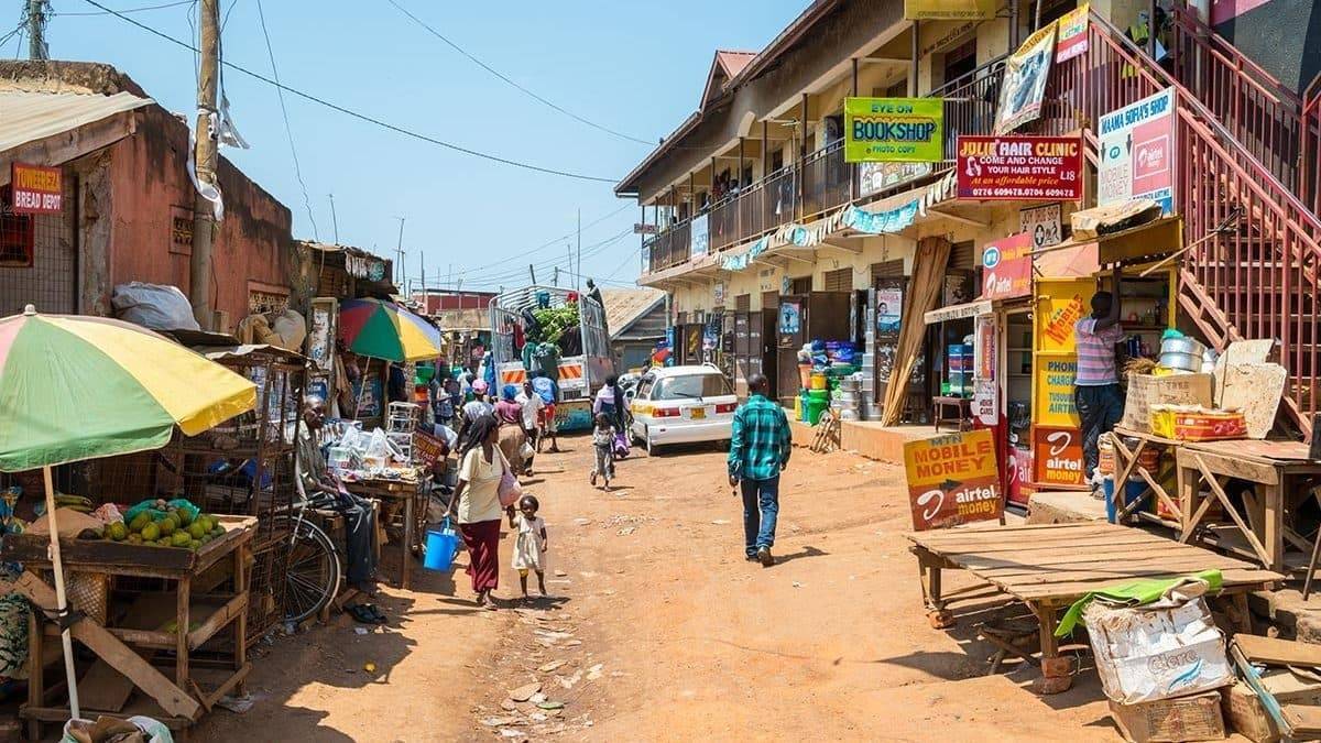 Visite de la ville d'Entebbe | Safari Afrique by World Explorateur