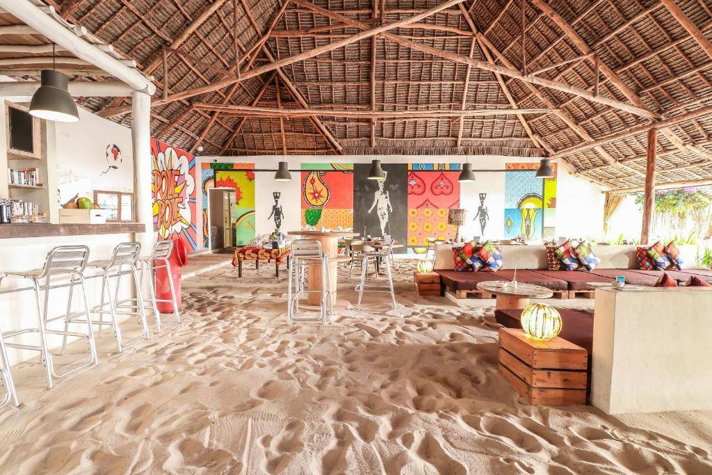 The Loop Beach Resort **** | Safari Afrique by World Explorateur